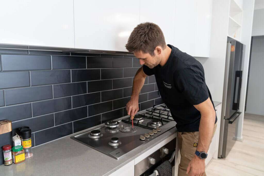 Hotplates Installation Services in Macleod - Costing to install an ...